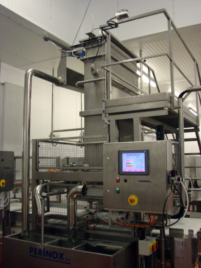 Sistemas de Moldeo automático - Perinox